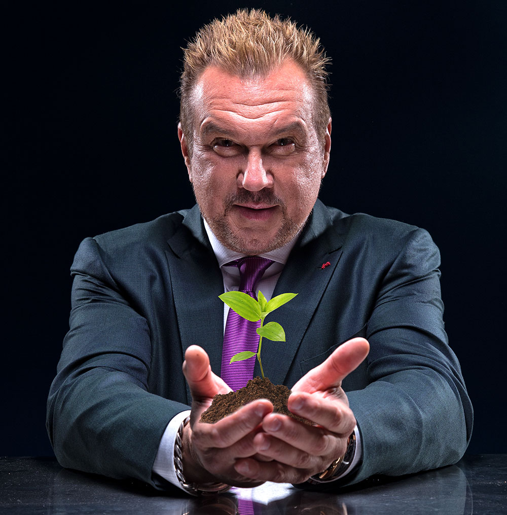 Big Mike Of Advanced Nutrients Is The Grower Big Mike Of Advanced Nutrients Is The Grower