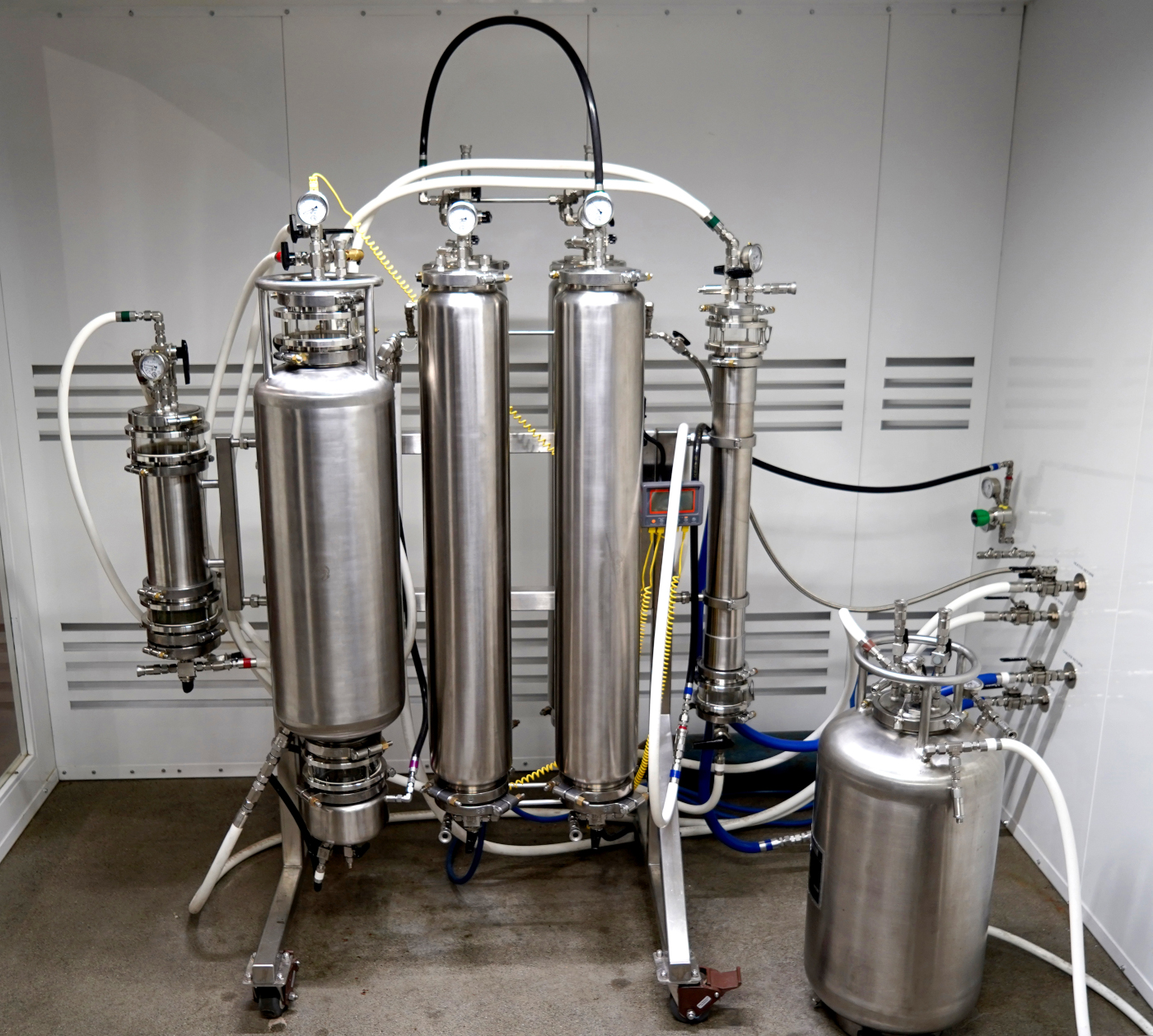 Bizzybee’s Customizable Extraction Equipment Maximizes Efficiency